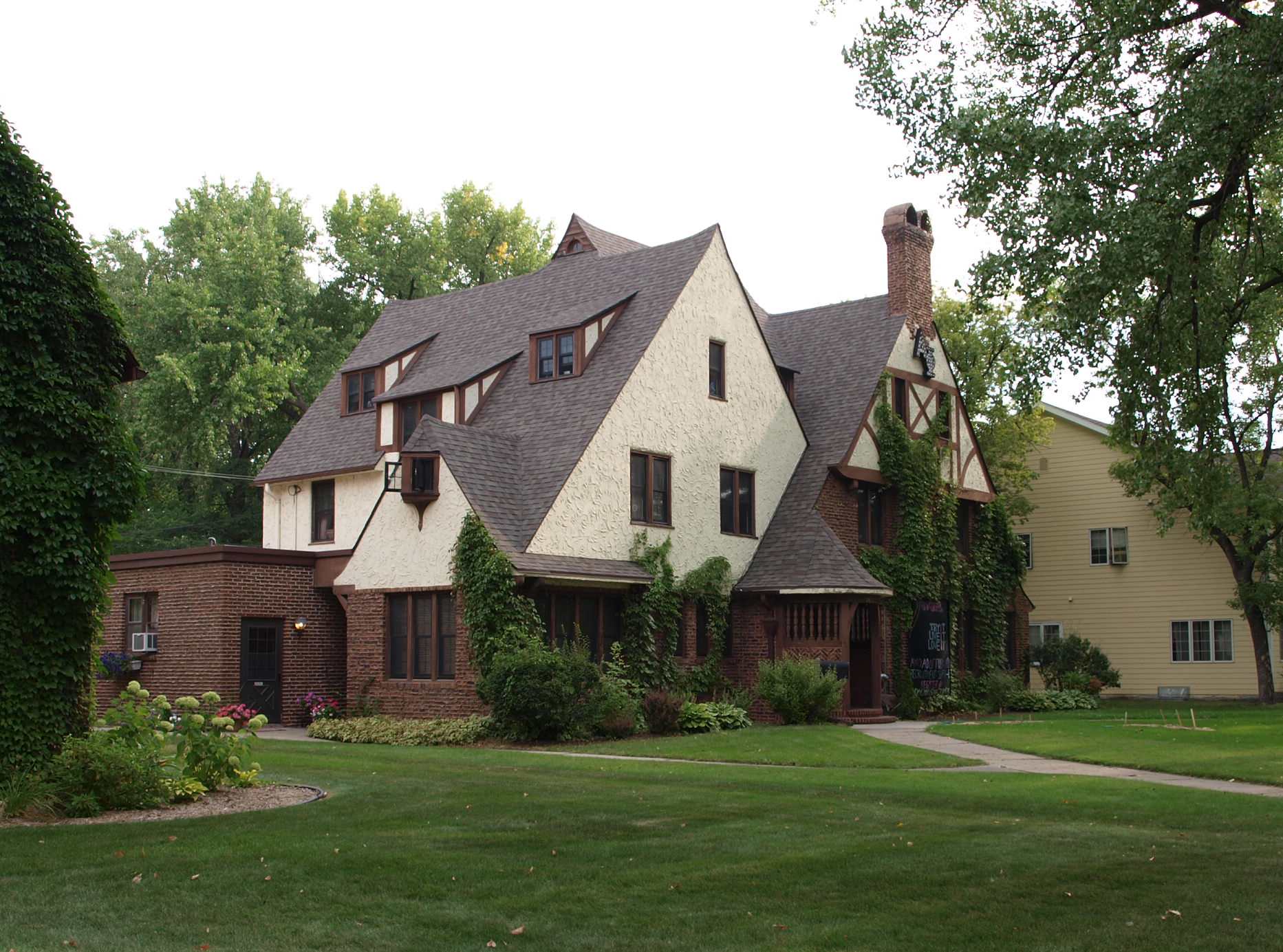 University of North Dakota Historic District – Grand Forks Historic ...